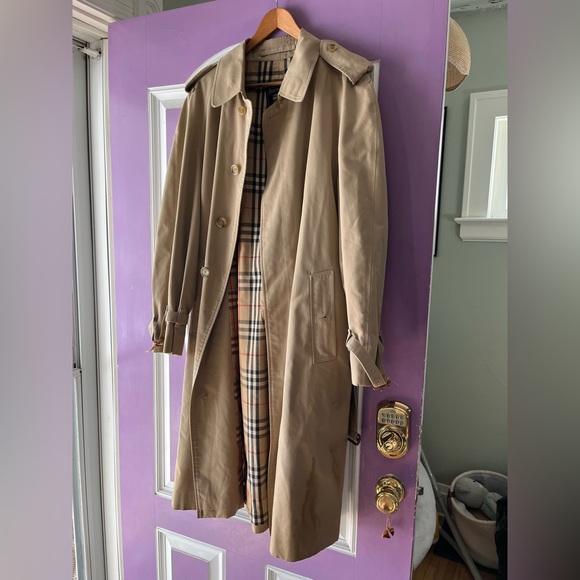 Burberry | Jackets & Coats | Authentic Burberry Belted Overcoat Mens 42 ...